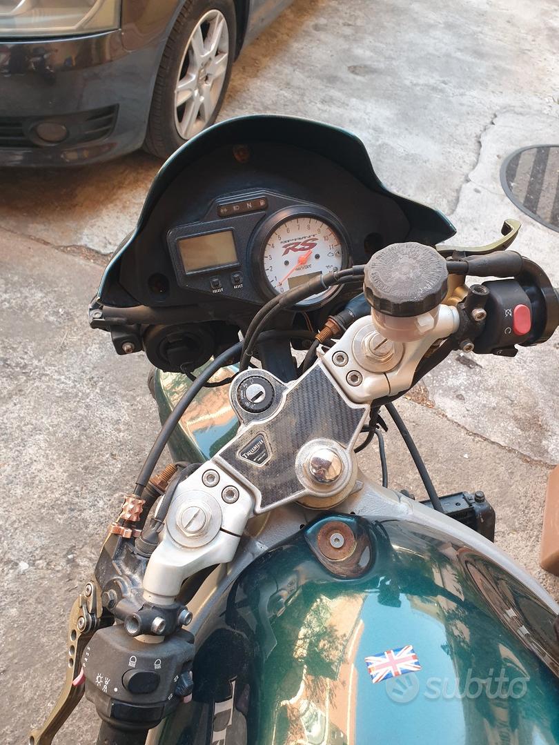 Triumph Speed Triple 955i - 2003 - Moto e Scooter In vendita a Catania