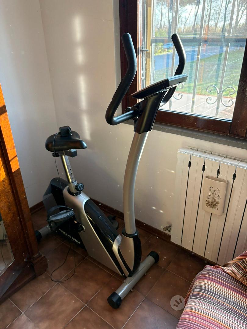cyclette pro form con display computerizzato - Sports In vendita a Pisa