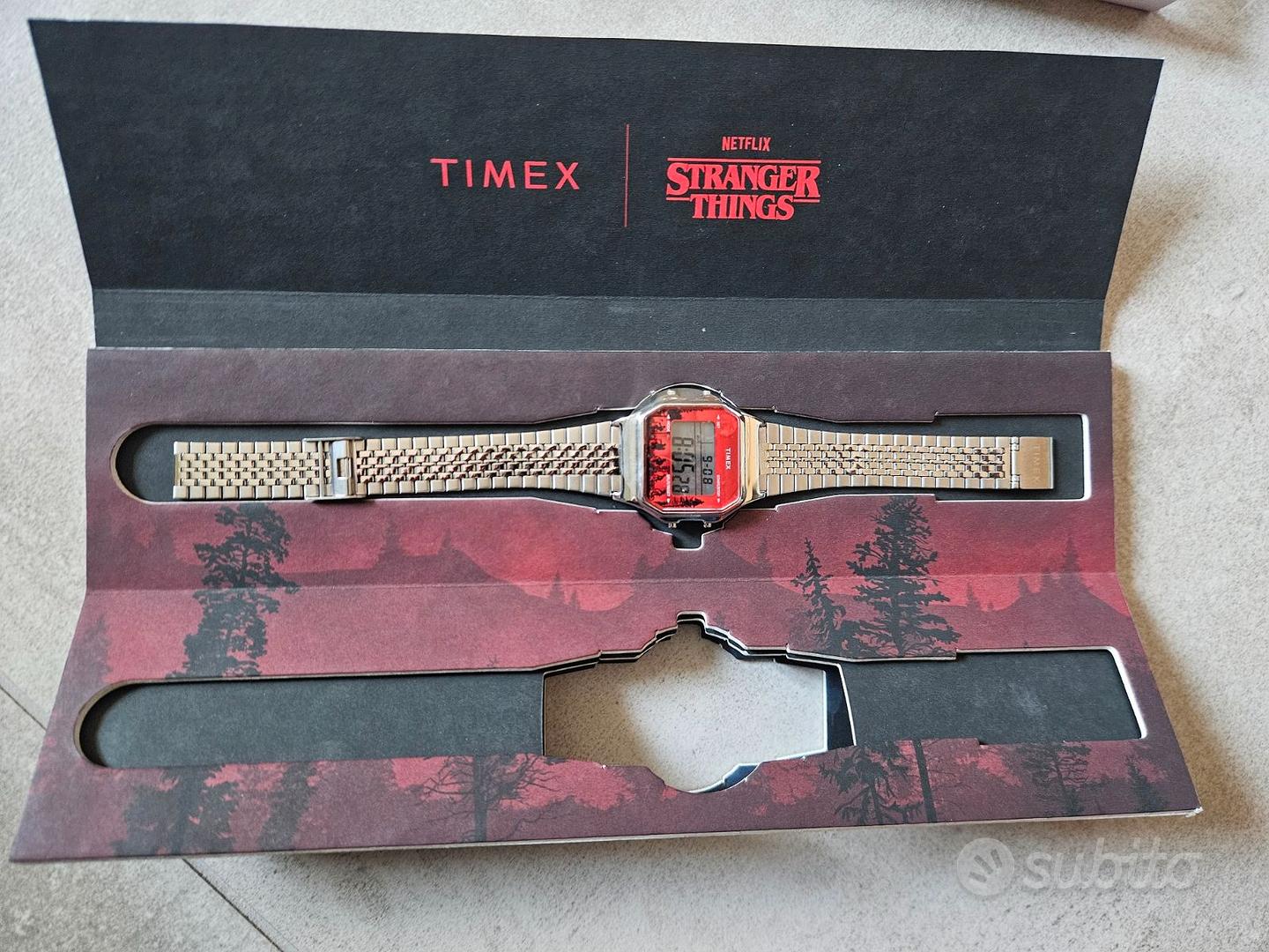 OROLOGIO TIMEX STRANGER THINGS TW2V50900 NUOVO - Abbigliamento e ...