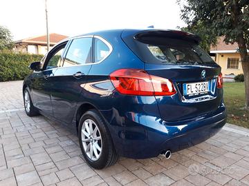 BMW 214d Active Tourer Advantage per neopatentati - Auto In vendita a ...
