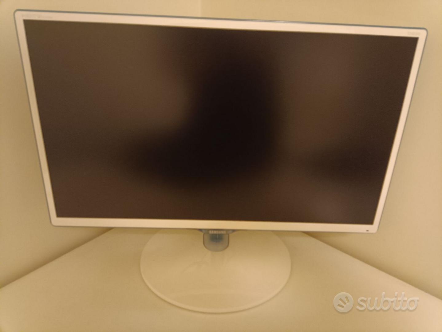 Monitor tv led Samsung T24D391 24" - Audio/Video In vendita a Milano