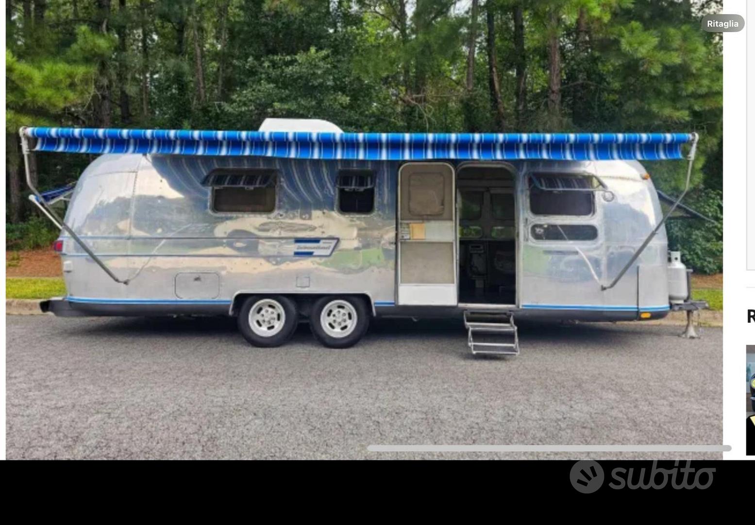 Noleggio caravan AIRSTREAM AMBASSADOR 1969 - Caravan e Camper In ...