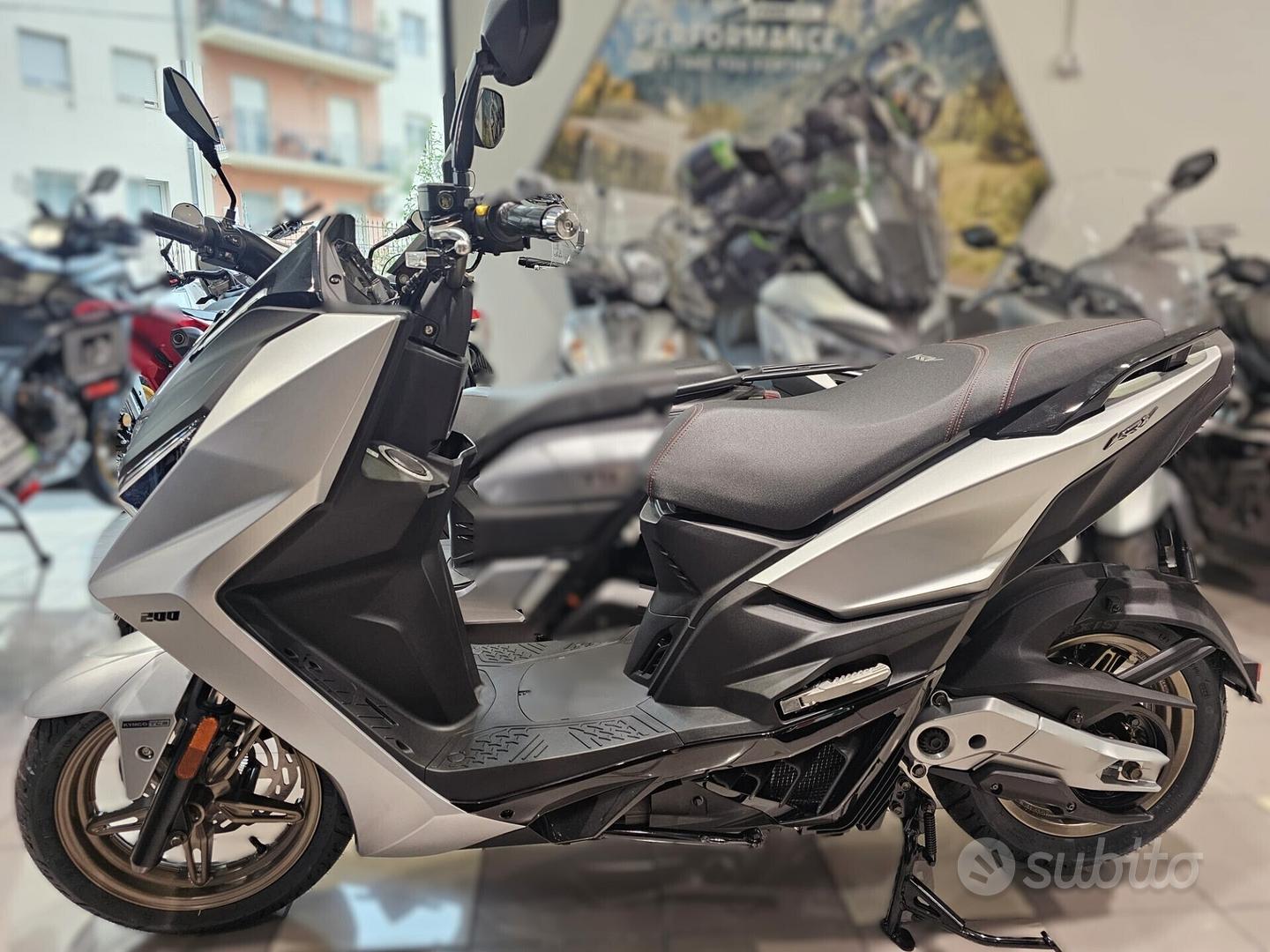 Subito - CENTRO MOTO & BIKE SRL - KYMCO KRV 200 2025 pronta consegna - Moto e Scooter In vendita ...