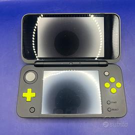 New Nintendo 2DS Xl Console Completa - Audio/Video In vendita a Roma