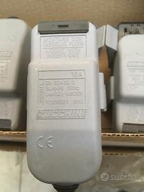 Spine blindo zucchini 3P+N+T ML16A e S 50A 400V - Giardino e Fai da te ...