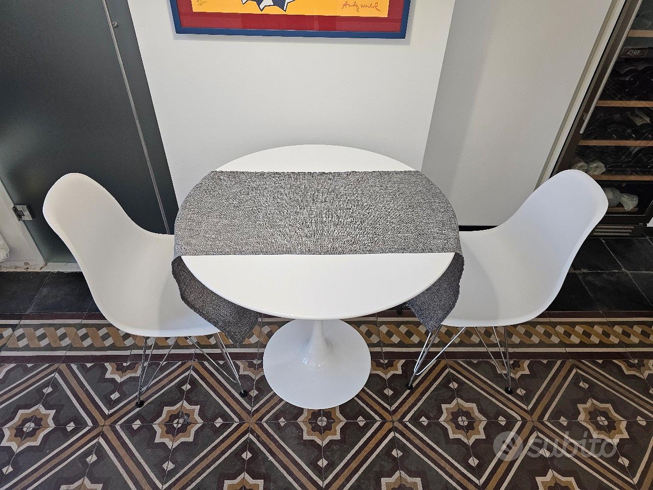 Tavolo Tulip Eero Saarinen - Arredamento e Casalinghi In vendita a Livorno Tavolo Tulip Eero Saarinen - Arredamento e Casalinghi In vendita a Livorno