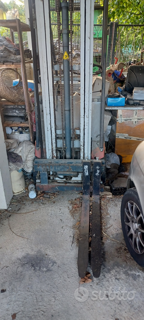 .Muletto elettrico senza batteria - Veicoli commerciali In vendita a Torino