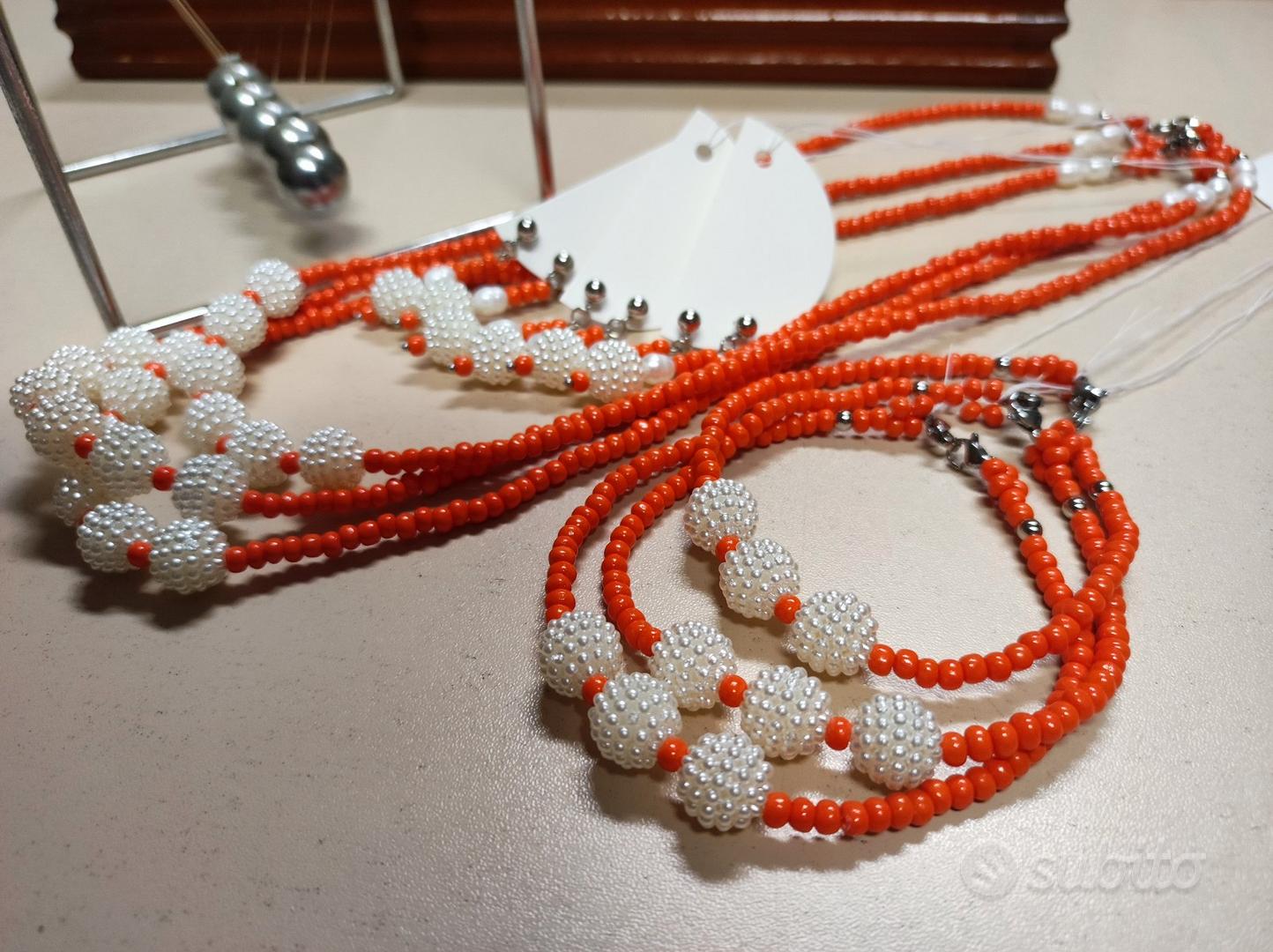 Collane ''Corallo e perle di lampone'' 3 pz - Collezionismo In vendita ...