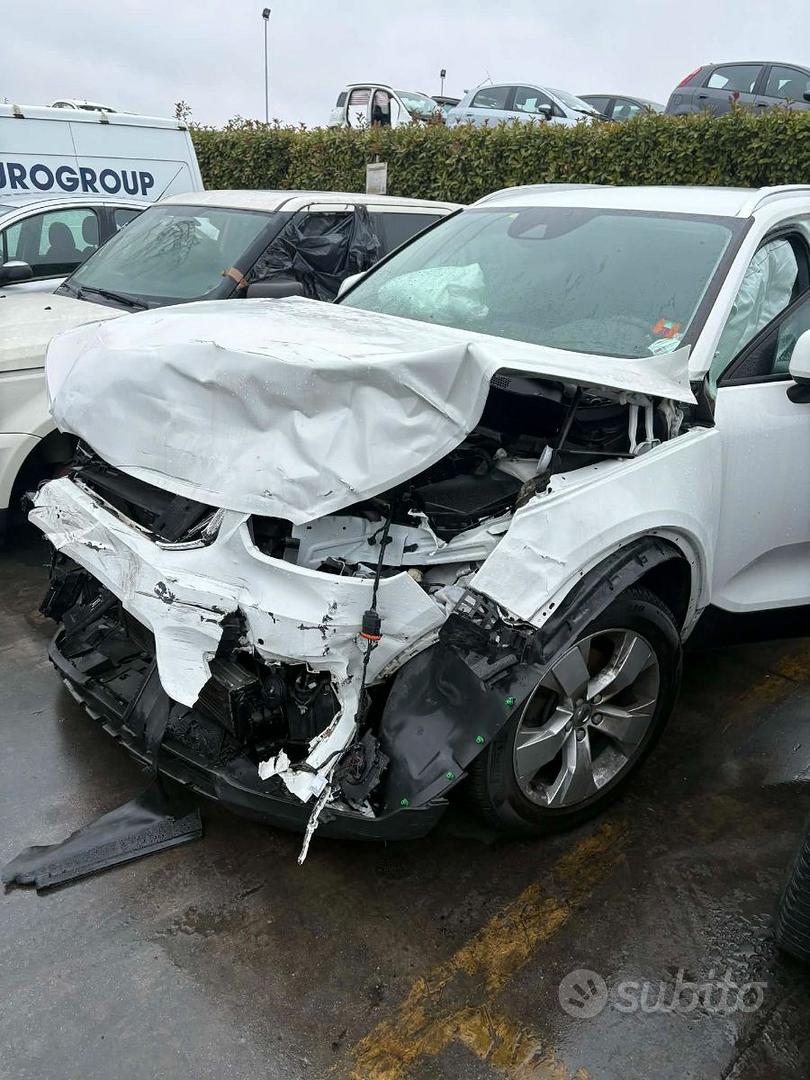Subito - Rizzardo Crash Team - Volvo XC40 del 2019 per pezzi di ...