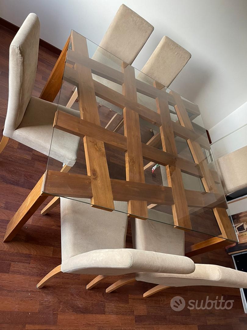 Tavolo di design in cristallo e legno con 6 sedie - Arredamento e ...