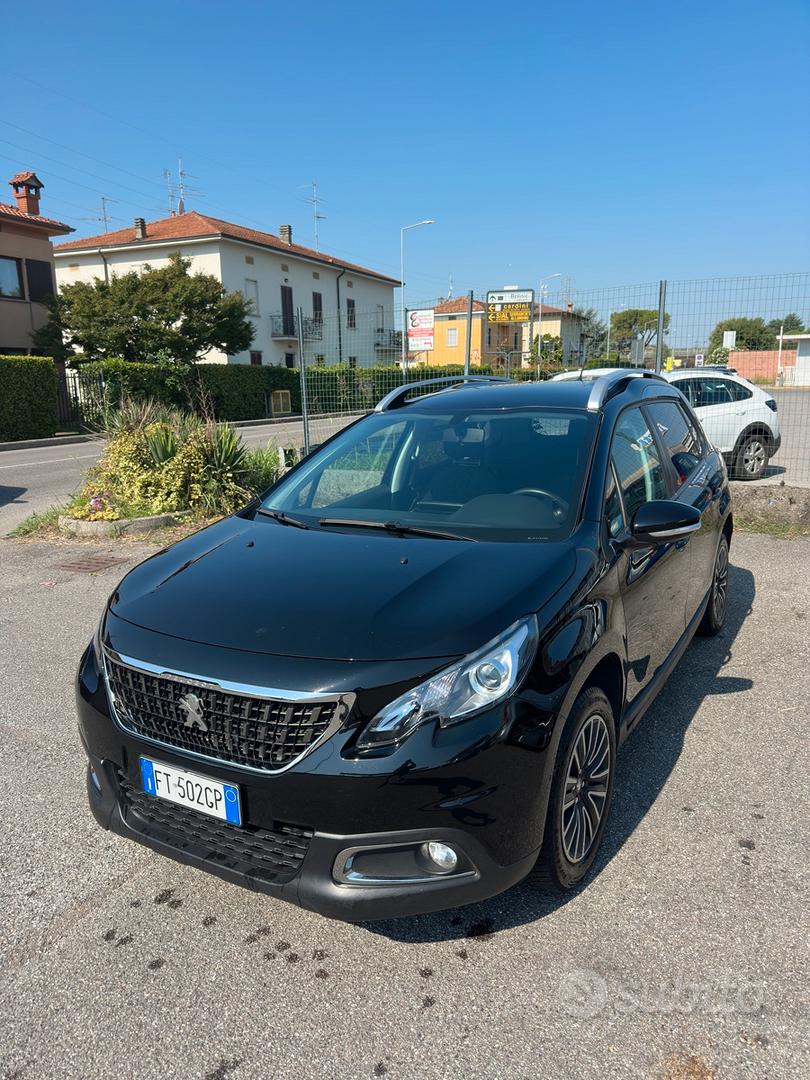 Peugeot 2008 1.2 82 cv Pure Tech Active - Auto In vendita a Bergamo