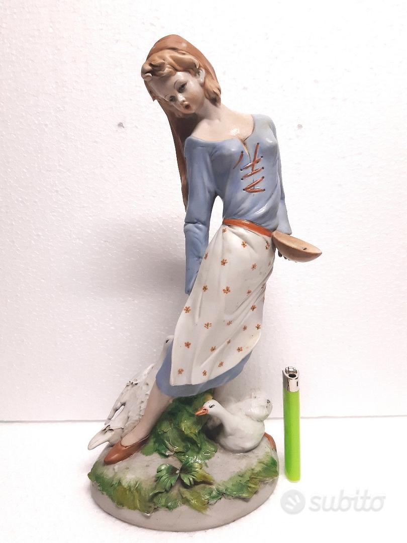 BARBETTA statua porcellana FLAVIA(FI) CAPODIMONTE - Collezionismo In ...
