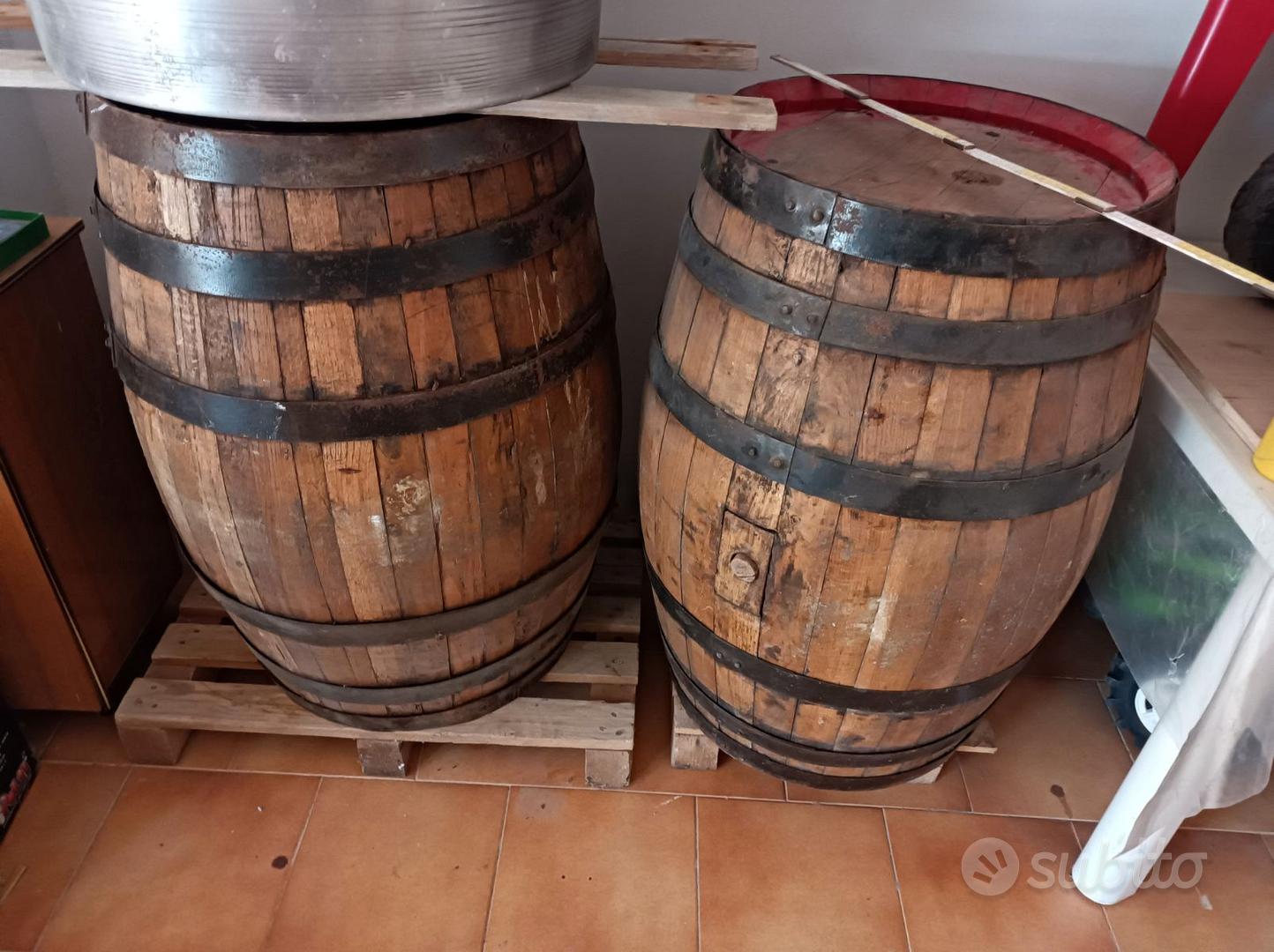 BOTTI DI ROVERE DA 200 LITRI - Giardino e Fai da te In vendita a L'Aquila