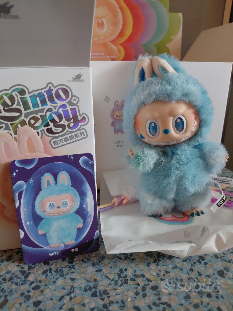 Labubu Hope Big Into Energy POPMART - Abbigliamento e Accessori In ...