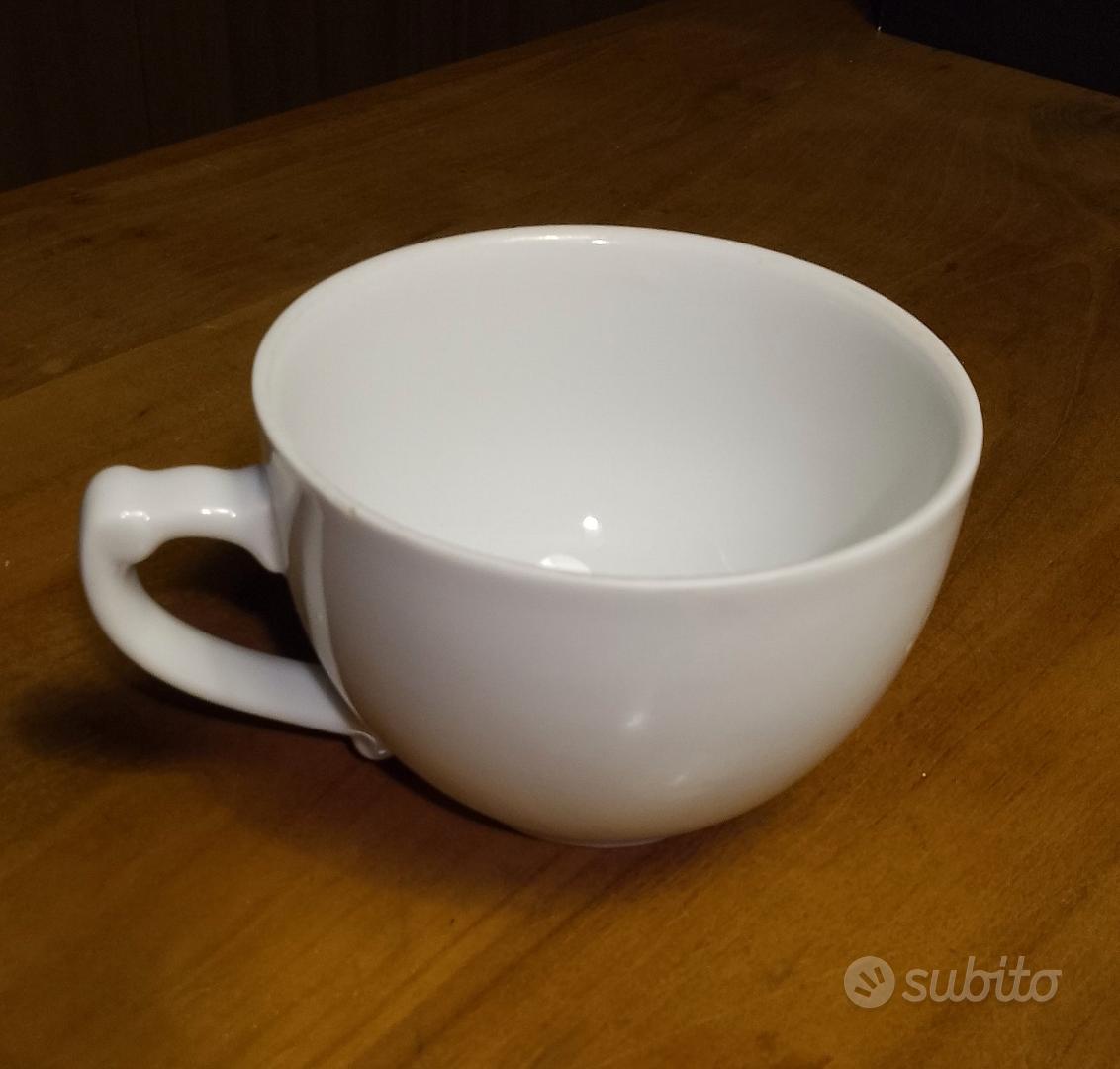 Grande tazza in porcellana bianca - Collezionismo In vendita a Modena