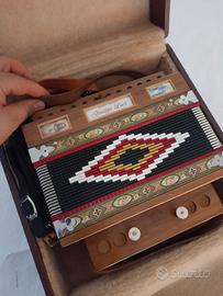 Organetto Luca' voci a mano in sol - Strumenti Musicali In vendita a ...