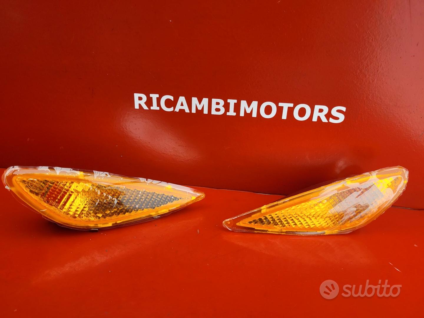 Subito - RICAMBIMOTORS - FRECCIA DX SX BMW R1100S R 1100 S - Accessori ...