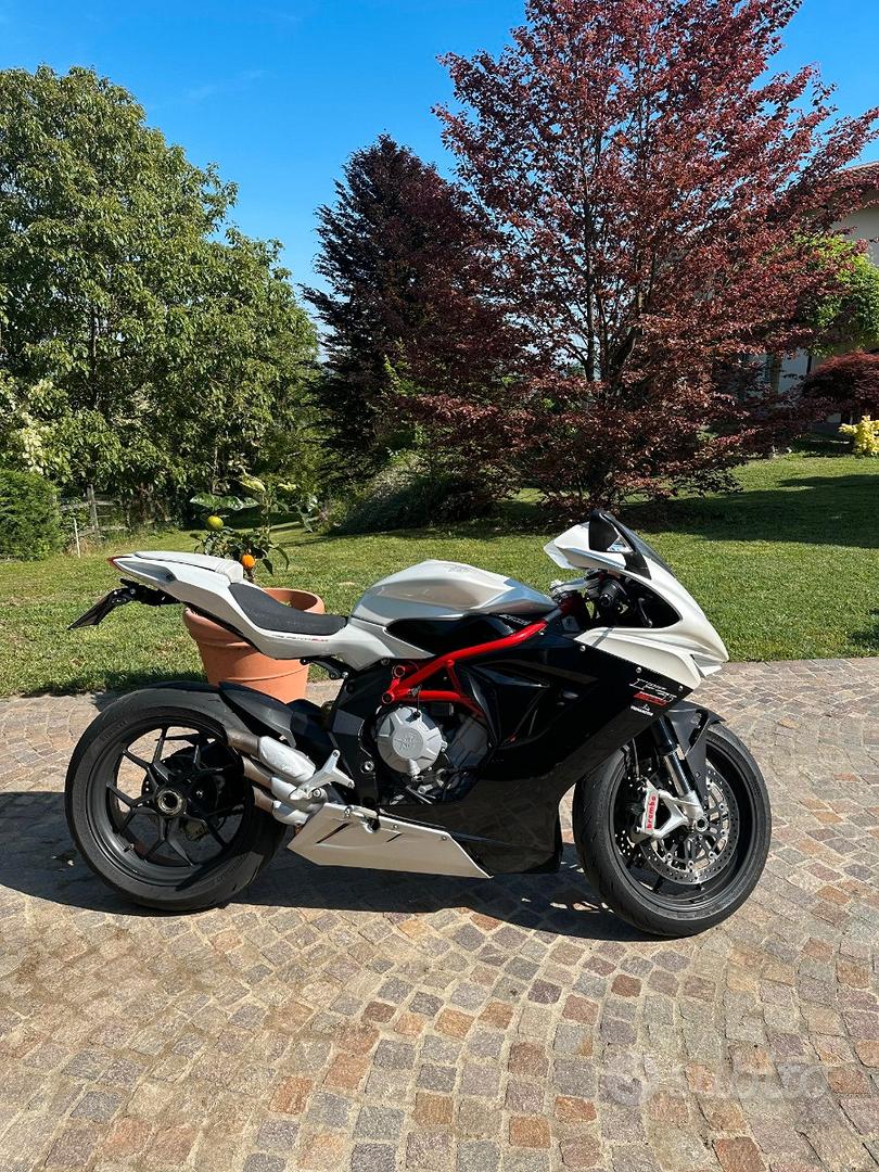 MV Agusta F3 800 - Moto e Scooter In vendita a Asti