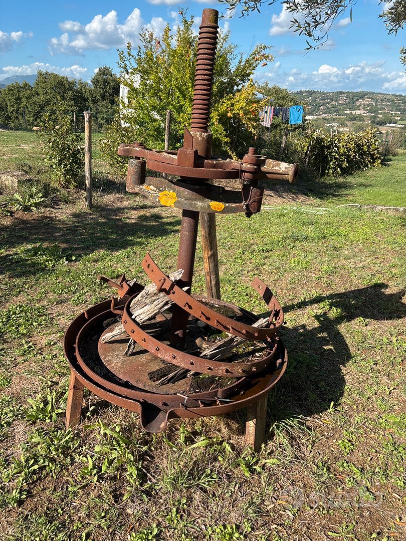 Torchio antico - Giardino e Fai da te In vendita a Perugia