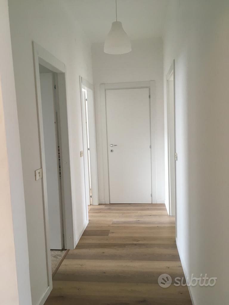 Stanza matrimoniale - Camere/Posti letto In affitto a Milano