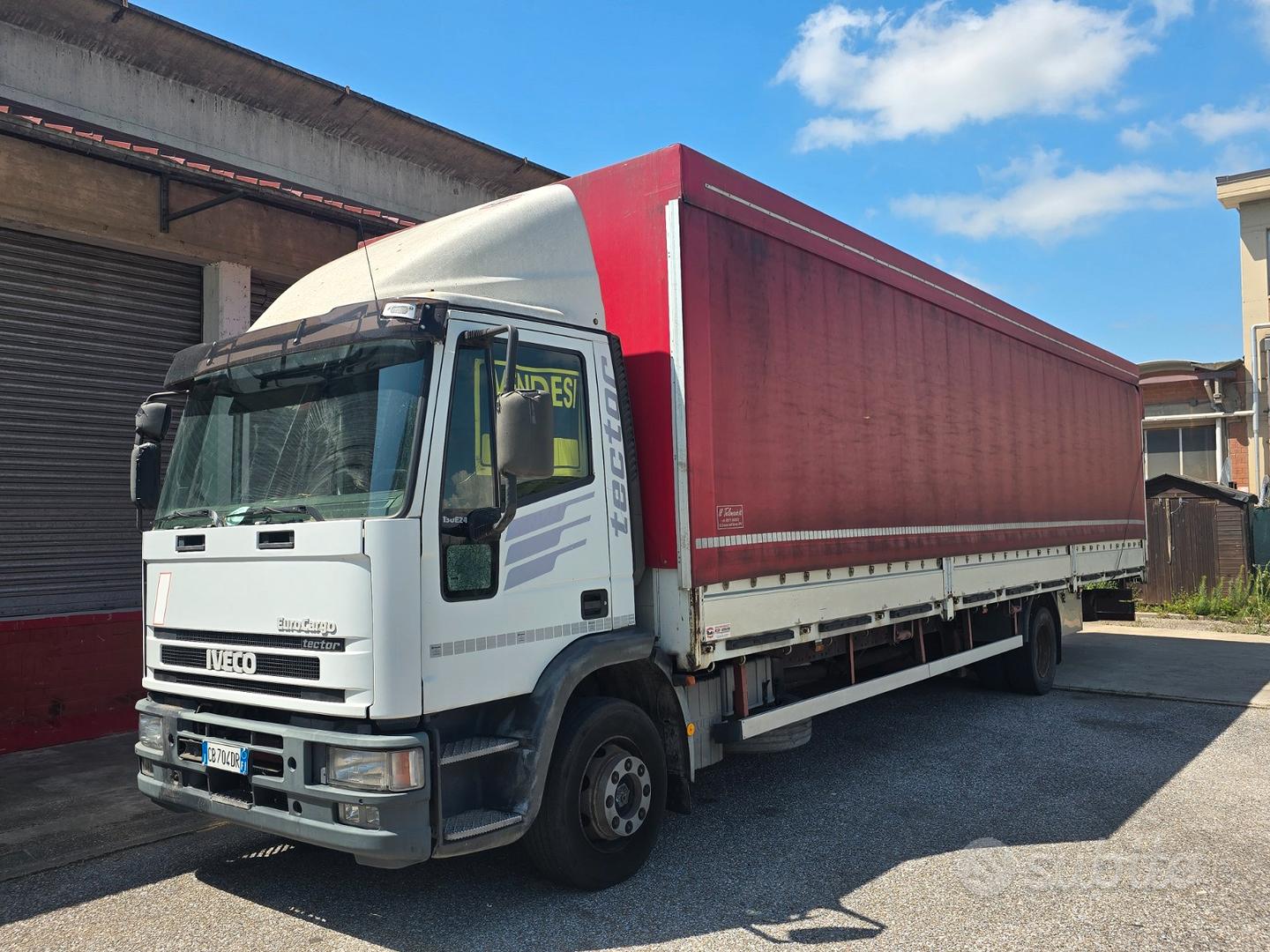 Camion motrice iveco tector - Veicoli commerciali In vendita a Firenze