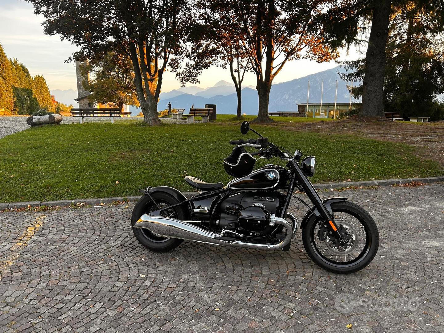 BMW R18 07/2023, km 6000 - Moto e Scooter In vendita a Monza e della ...