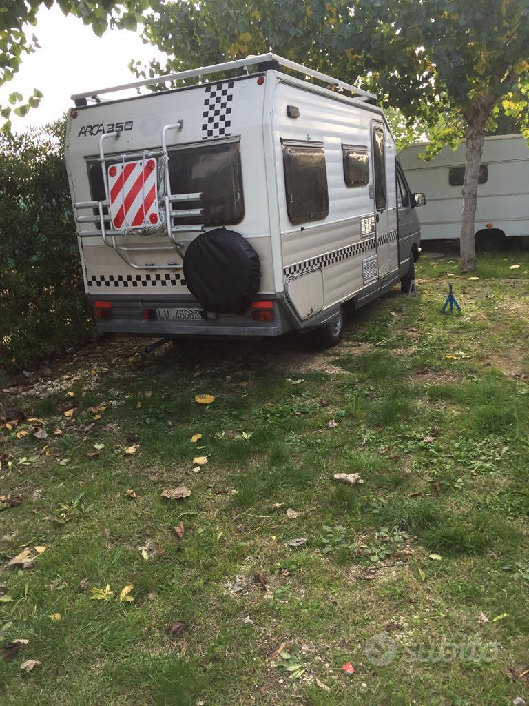 Camper Arca 350 semi integrale - Caravan e Camper In vendita a Rimini