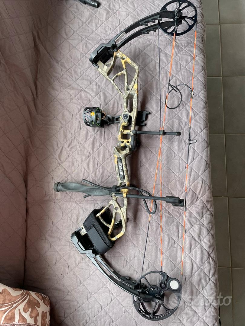 Arco compound Bear Species - Sports In vendita a Macerata