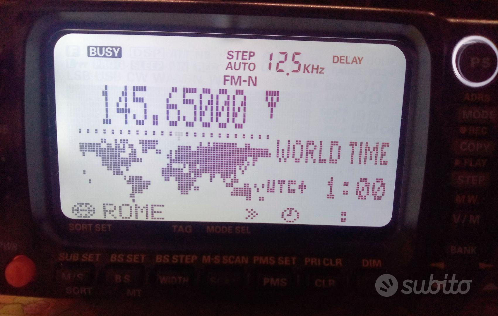 YAESU VR 5000 + DVS-4 - Audio/Video In vendita a Milano