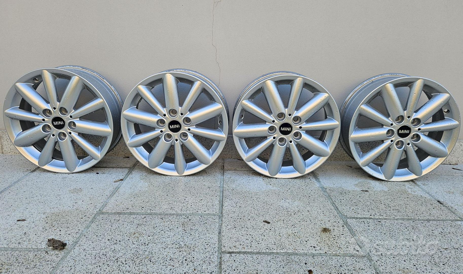 4 cerchi originali MINI F55, F56, F57 - Accessori Auto In vendita a Padova