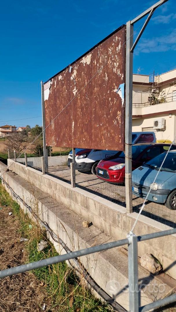 cartello stradale pubblicitario 6mt x 3mt - Collezionismo In vendita a Roma