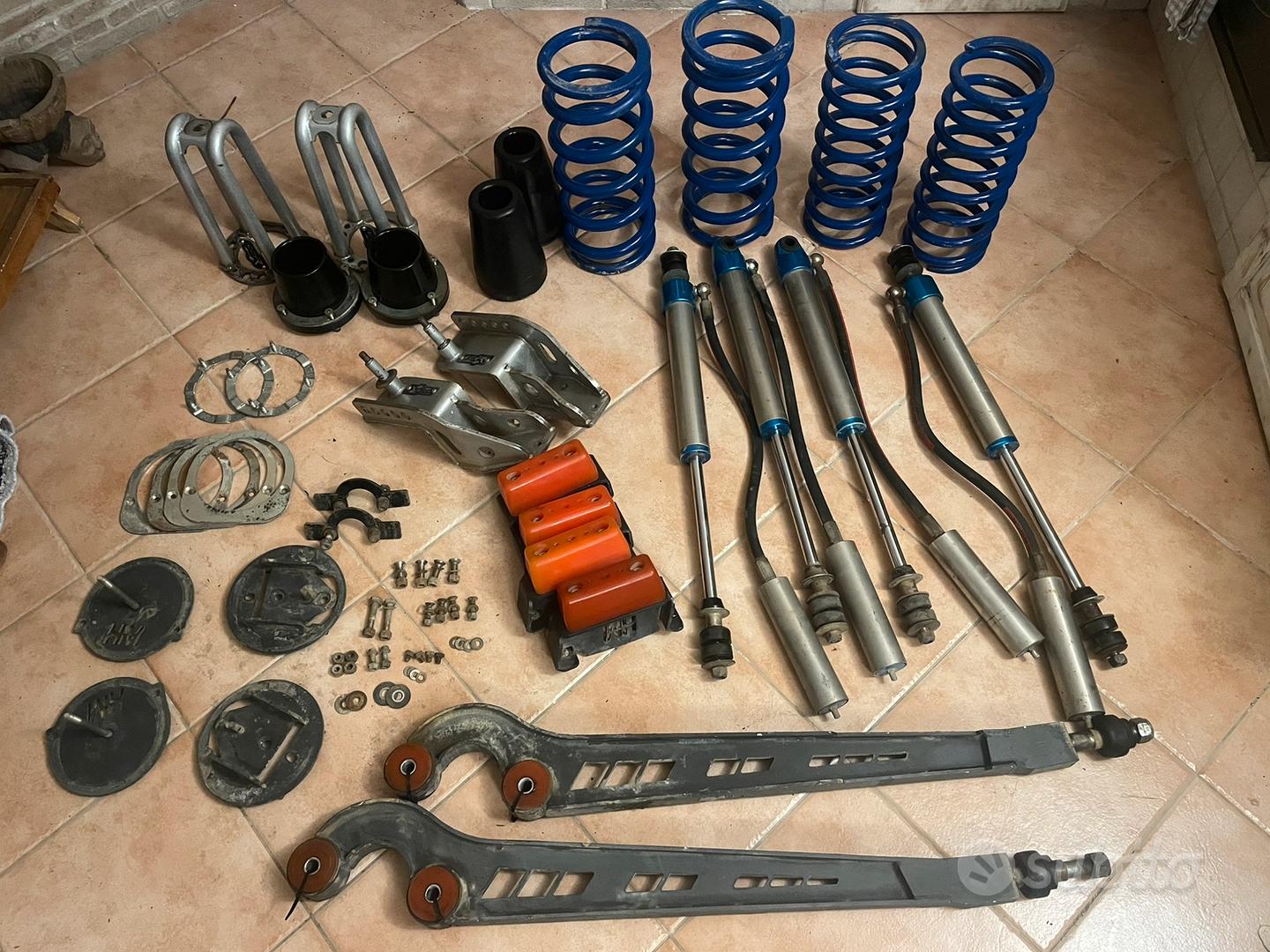 Kit sospensioni +5 land rover defender 90/110 - Accessori Auto In ...