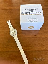 Omega x Swatch MoonSwatch - Mission to EarthPhase - Abbigliamento e ...