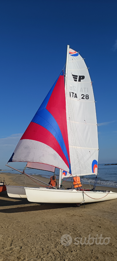 Catamarano sportivo - Nautica In vendita a Teramo