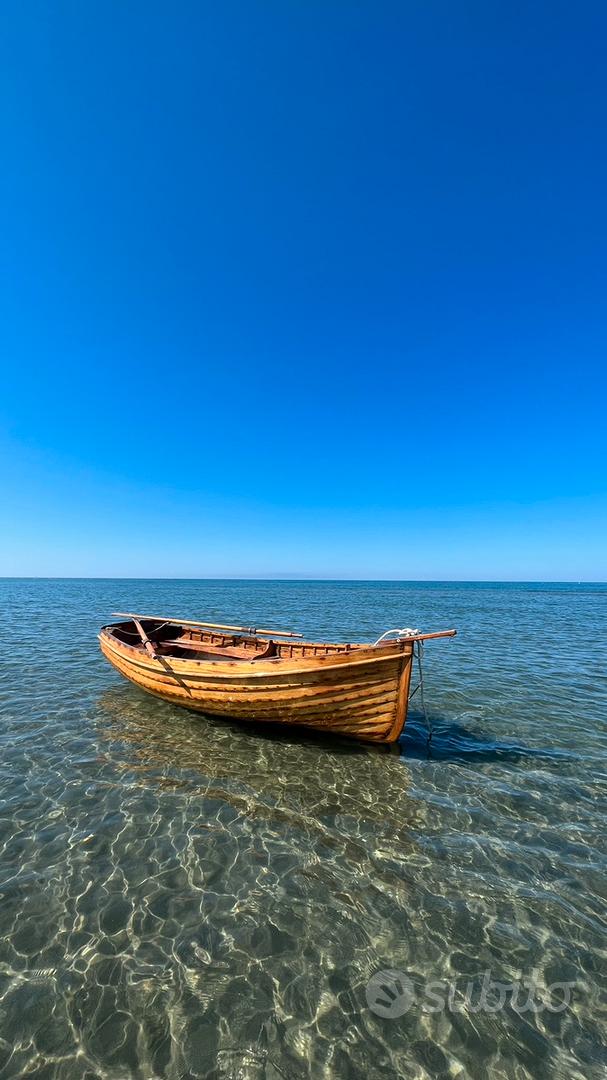 Barca Dinghy in legno 12 piedi - Collezionismo In vendita a Lucca