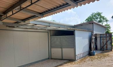 Proprietà con 3 unità e verde - vicino al mare - Ville singole e a ...