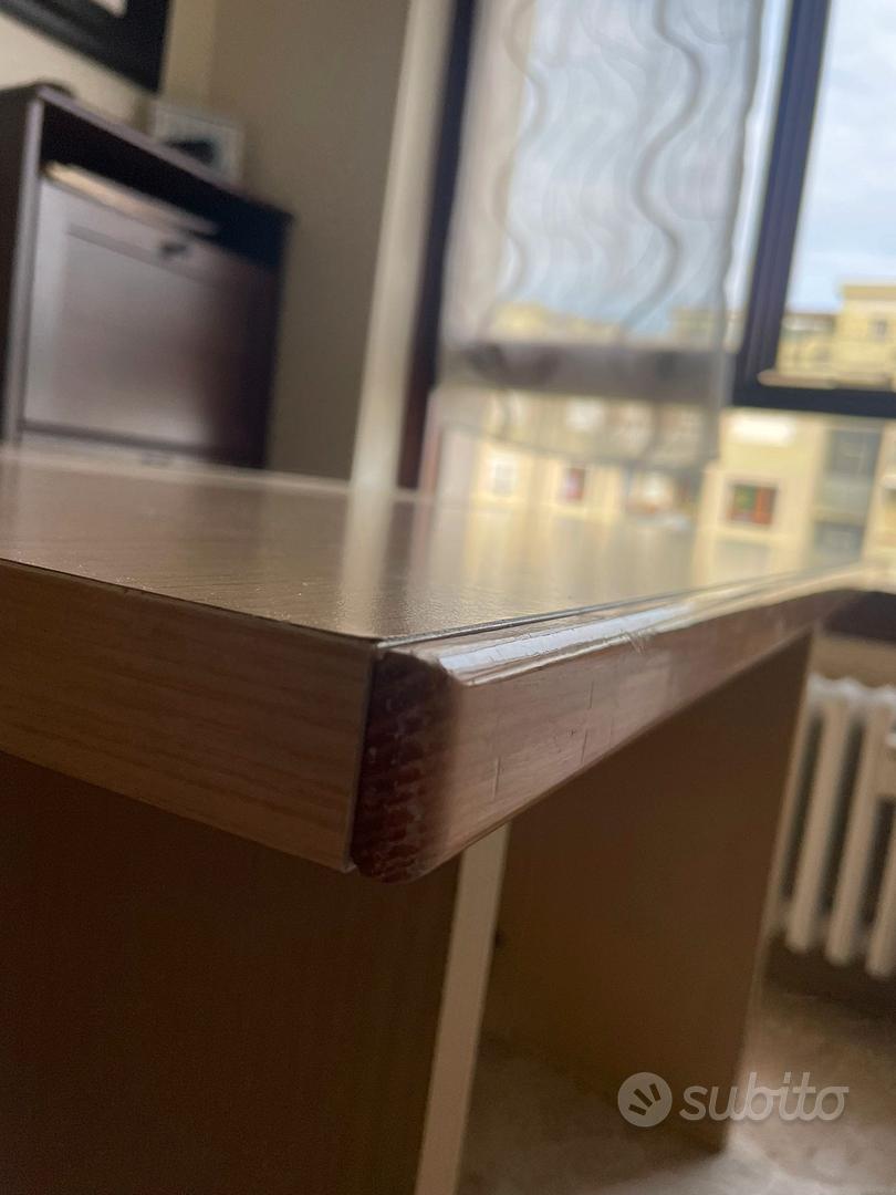 scrivania/ tavolo richiudibile - Arredamento e Casalinghi In vendita a ... scrivania/ tavolo richiudibile - Arredamento e Casalinghi In vendita a ...