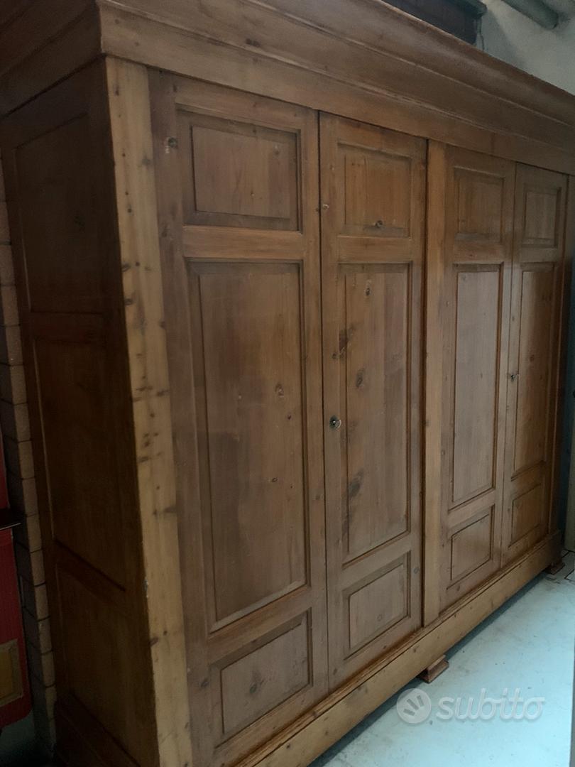 Armadio Antico In Legno Arredamento E Casalinghi In Vendita A Catania