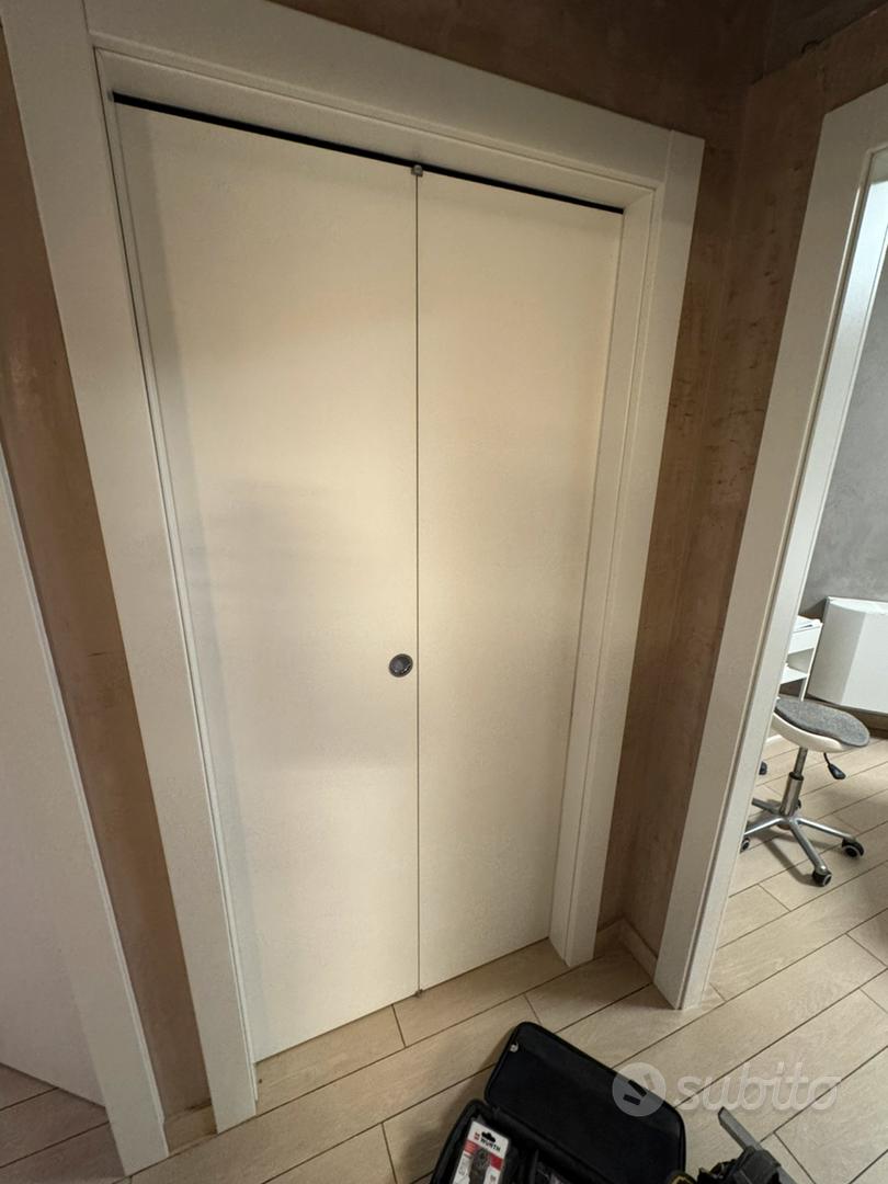 Porta a libro - Arredamento e Casalinghi In vendita a Trento