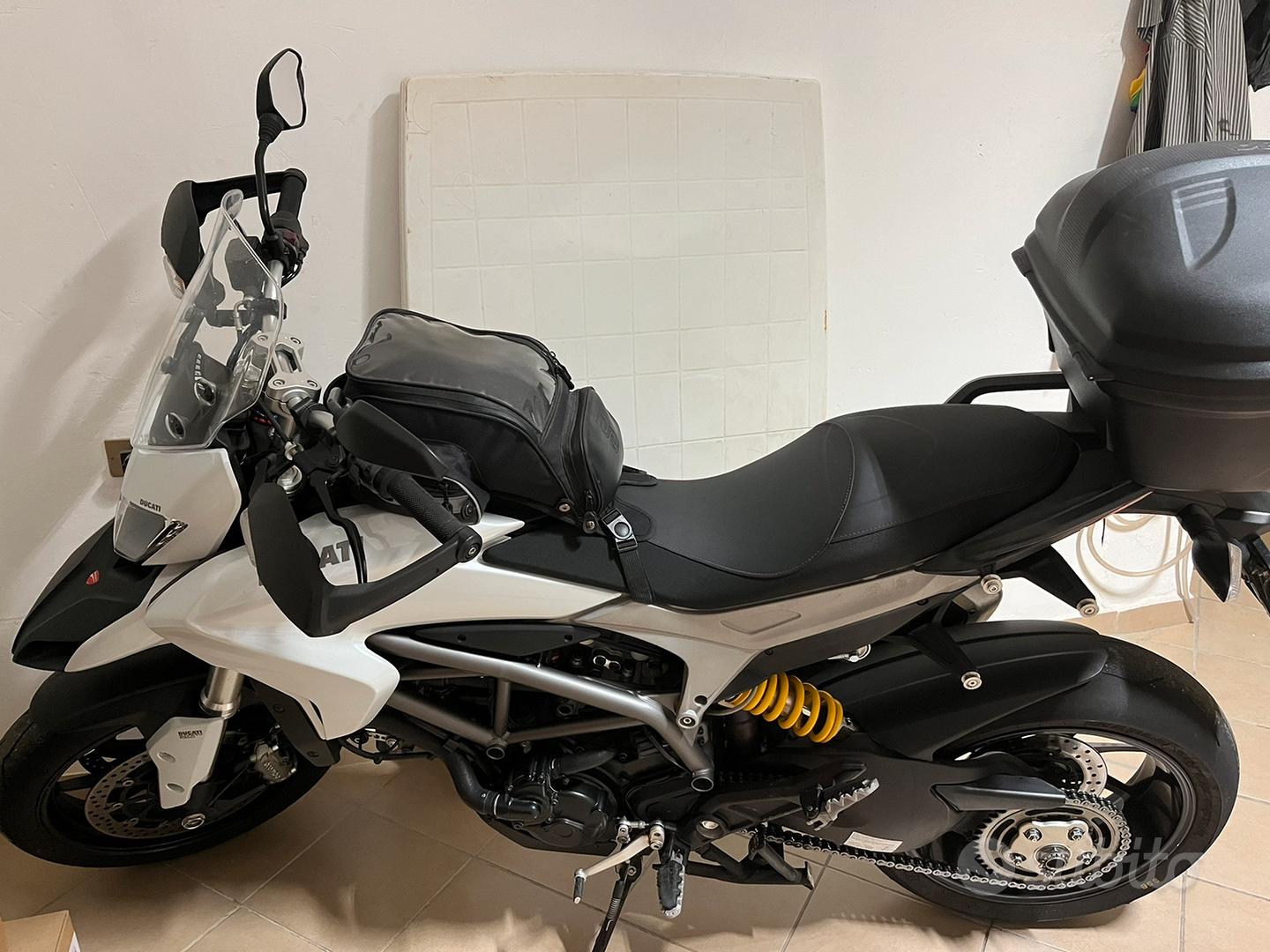 Ducati Hyperstrada 821 - Moto e Scooter In vendita a Chieti