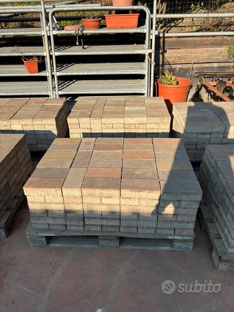 Autobloccanti senini - Giardino e Fai da te In vendita a Brescia