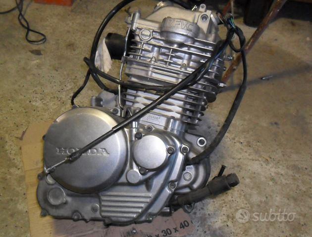 Honda Dominator motore RD02 E - Accessori Moto In vendita a Pavia