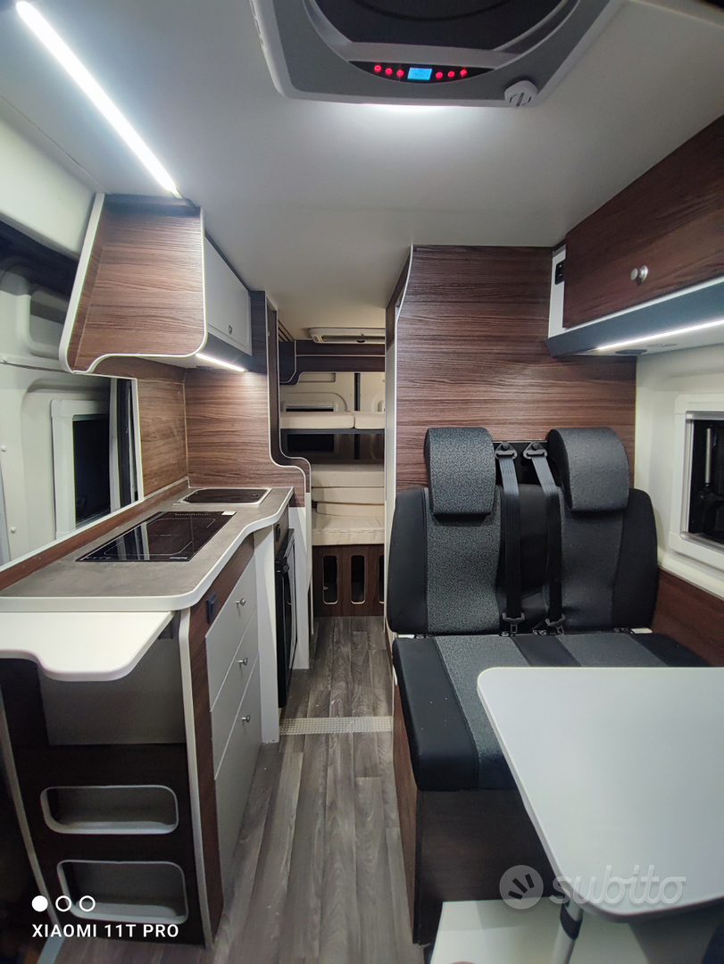 Allestimento nuovo Camper puro autocaravan - Caravan e Camper In ...
