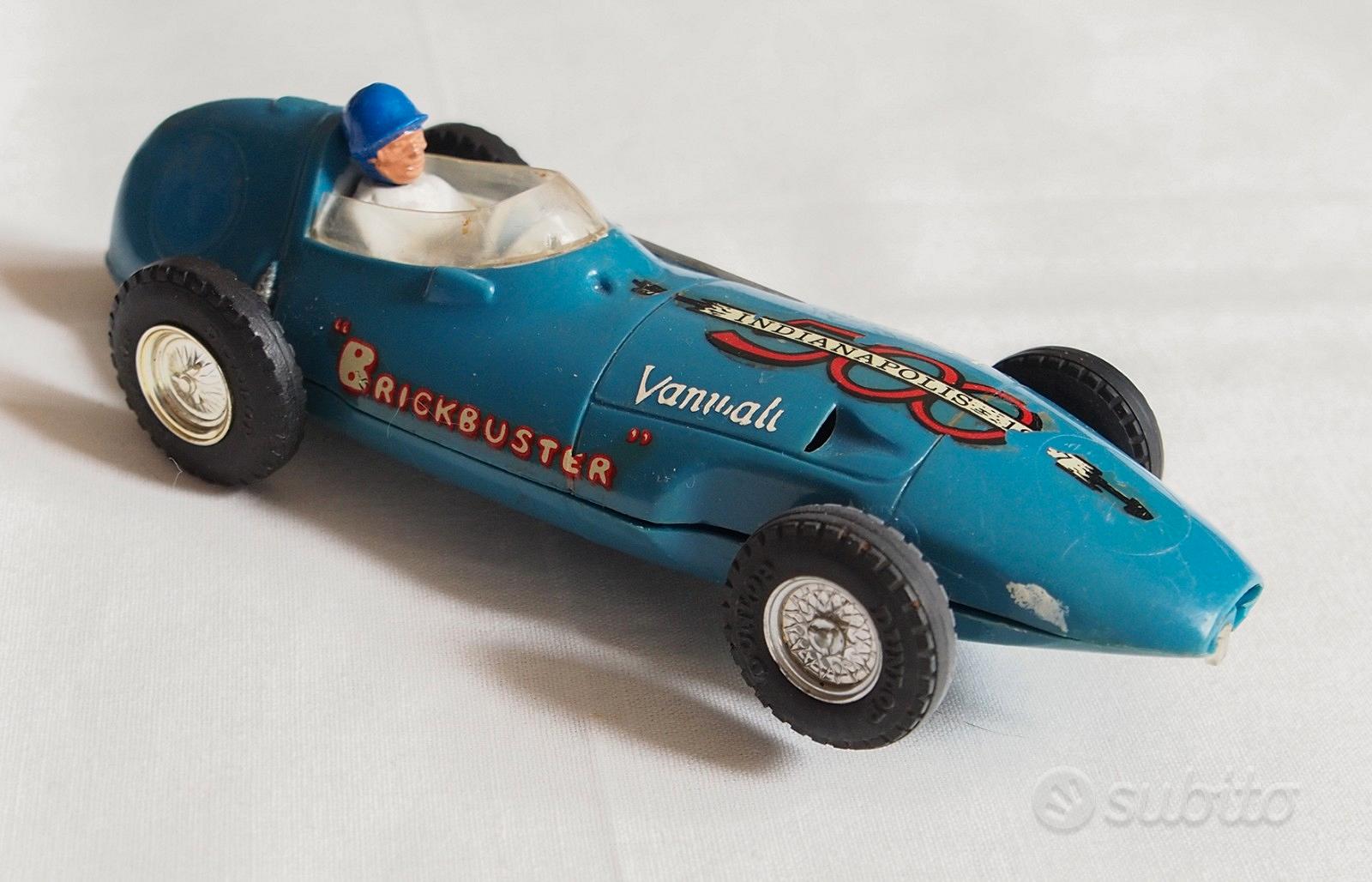 Macchina pista Scalextric Vanwall anni '60 - Collezionismo In vendita a ...