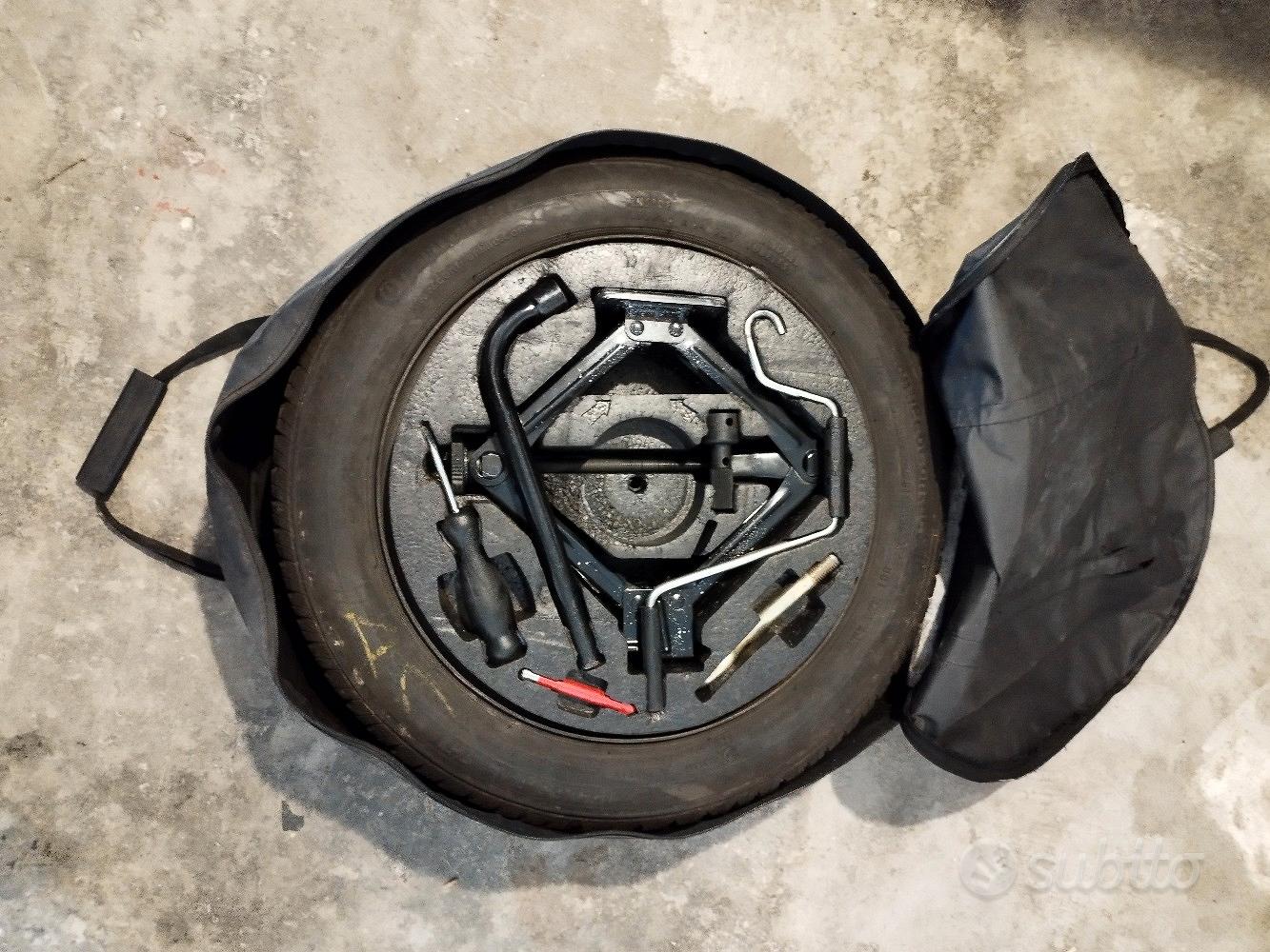 ruota di scorta con kit completo - Accessori Auto In vendita a Piacenza