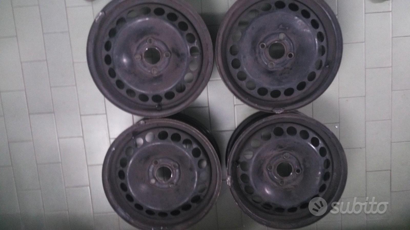 4 cerchioni ferro diametro 15 Opel Corsa o simili - Accessori Auto In ...