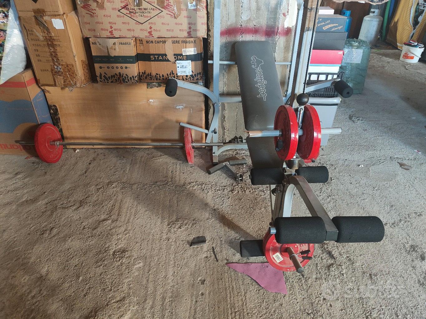 Palestra Multifunzione con Lat Machine e accessori - Sports In vendita ...