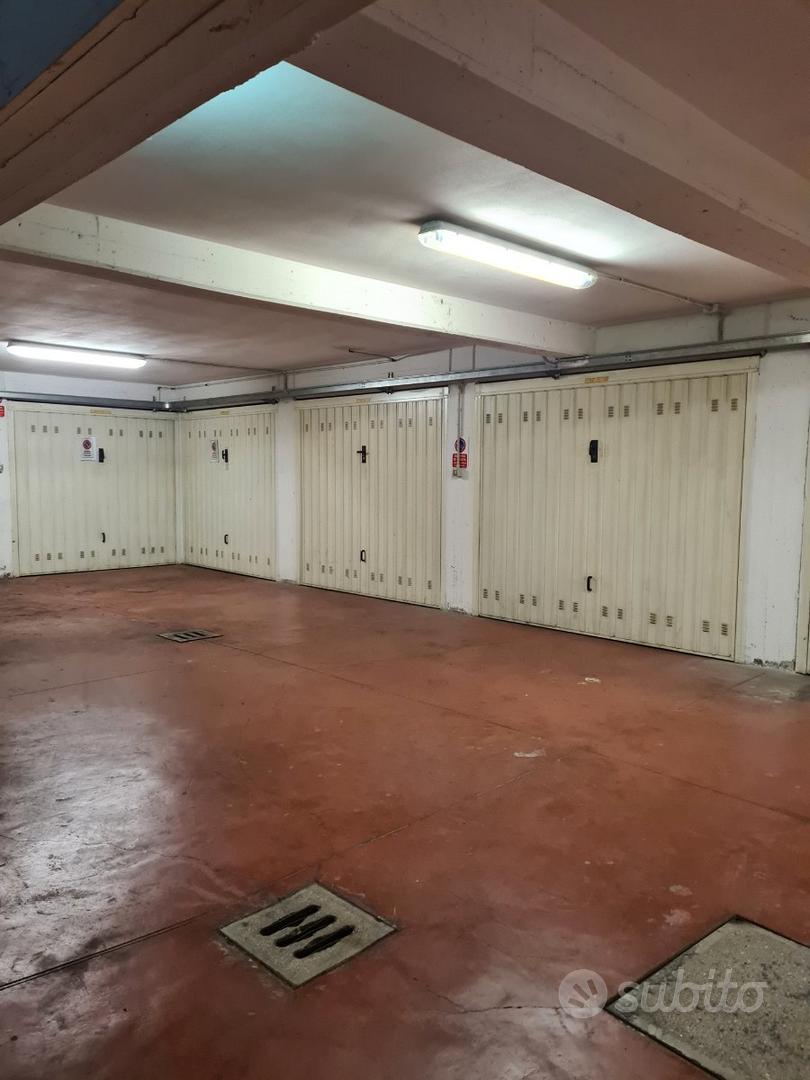 Garage / box per moto o scooter - Garage e box In affitto a Bologna