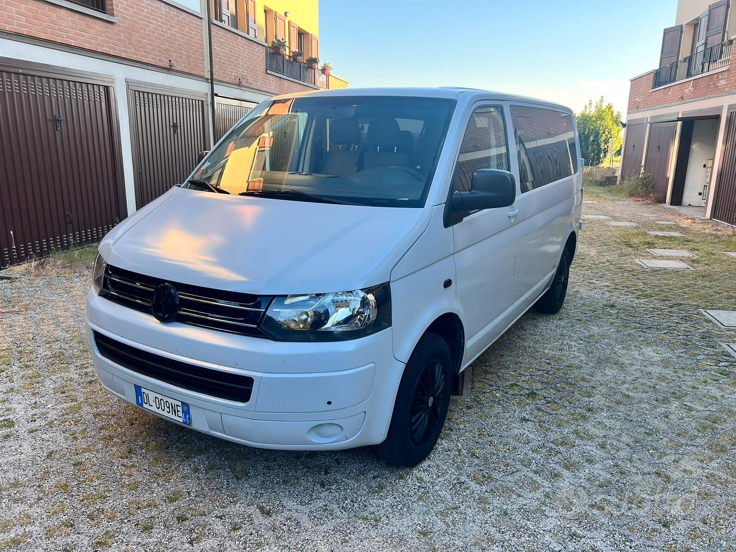 Transporter T5.1 con gancio traino - Veicoli commerciali In vendita a ...