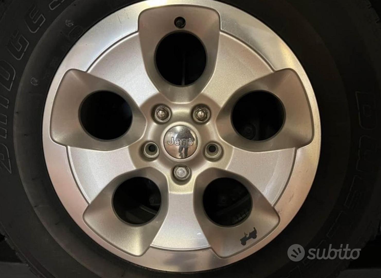 5 cerchi da 18 per Wrangler JK - Accessori Auto In vendita a Savona